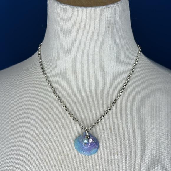 JRS Designs | Jewelry | Clam Shell Necklace | Poshmark